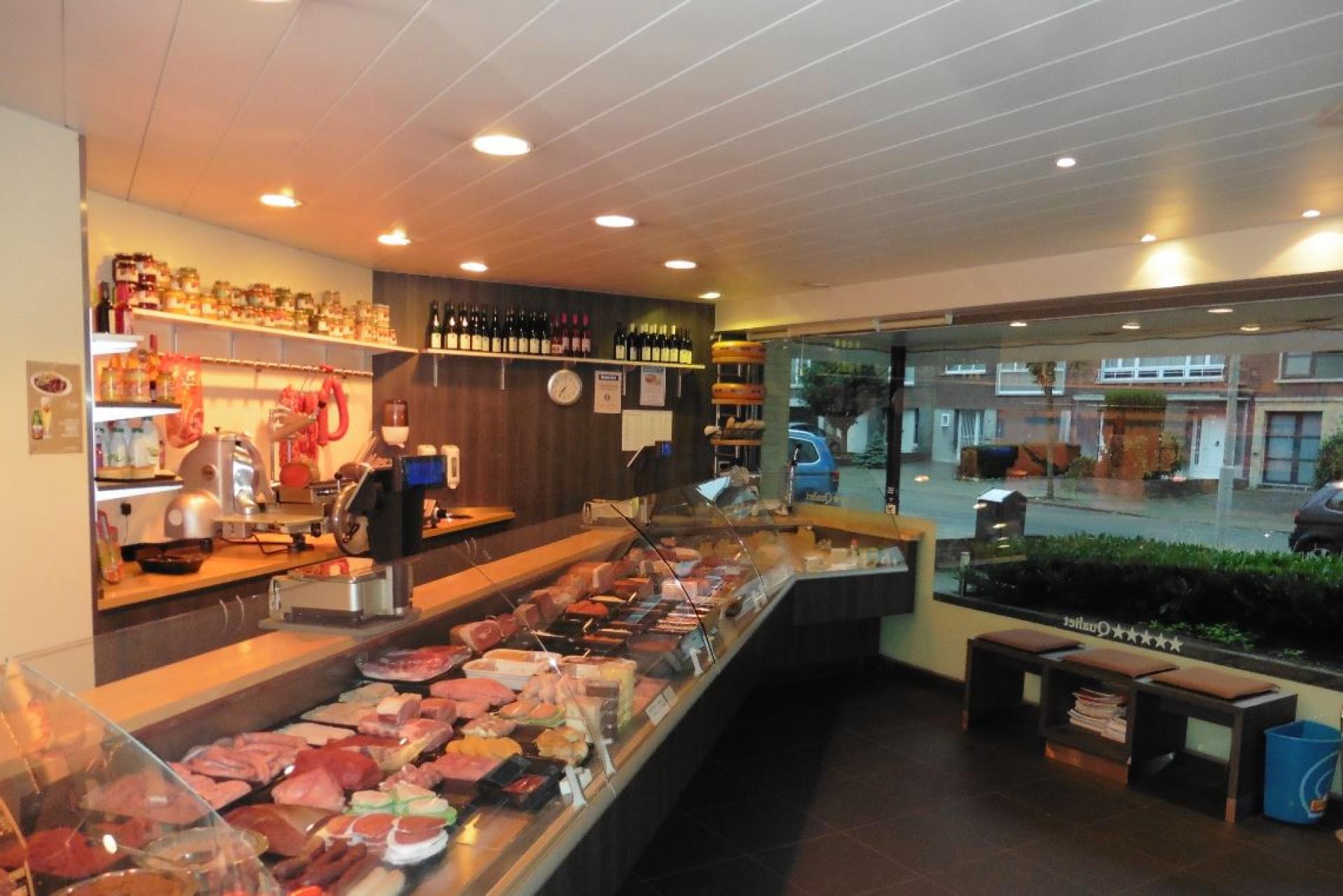 Slagerij - traiteur (handelspand) over te nemen aan de rand van ...